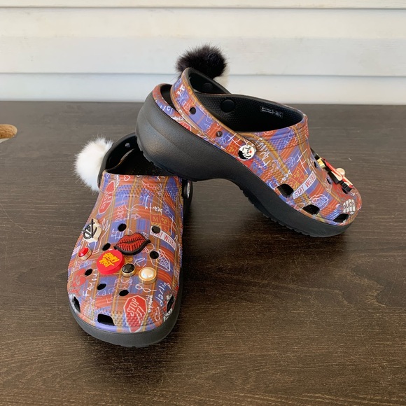 Shoes | Crocs Limited Edition Platform Clog Disney Classic Cruella Ll ...